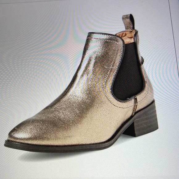 Modern Vintage | Shoes | Leather Modern Vintagemetallicankle Boot ...